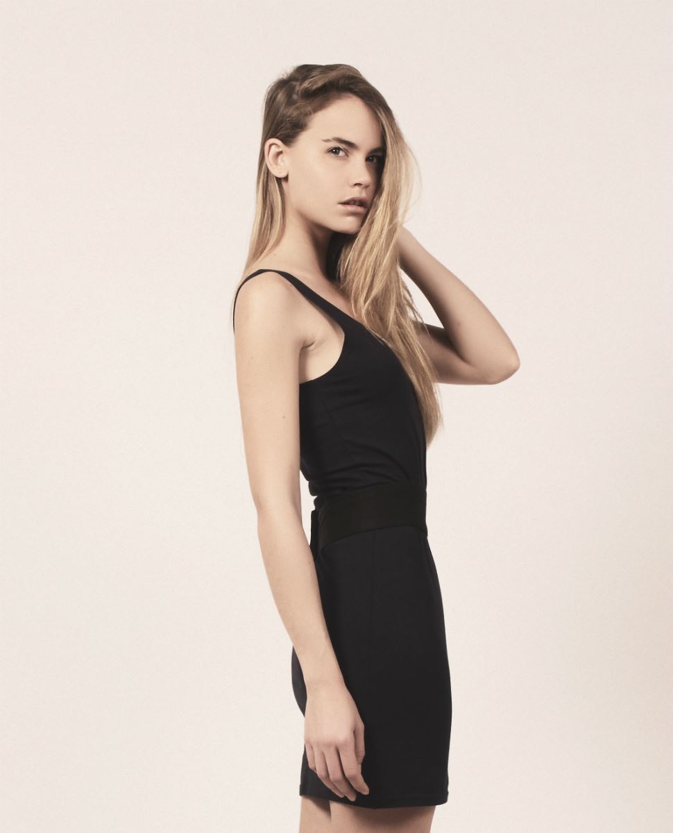 BRAVE MODELS - ANGELA VARGAS