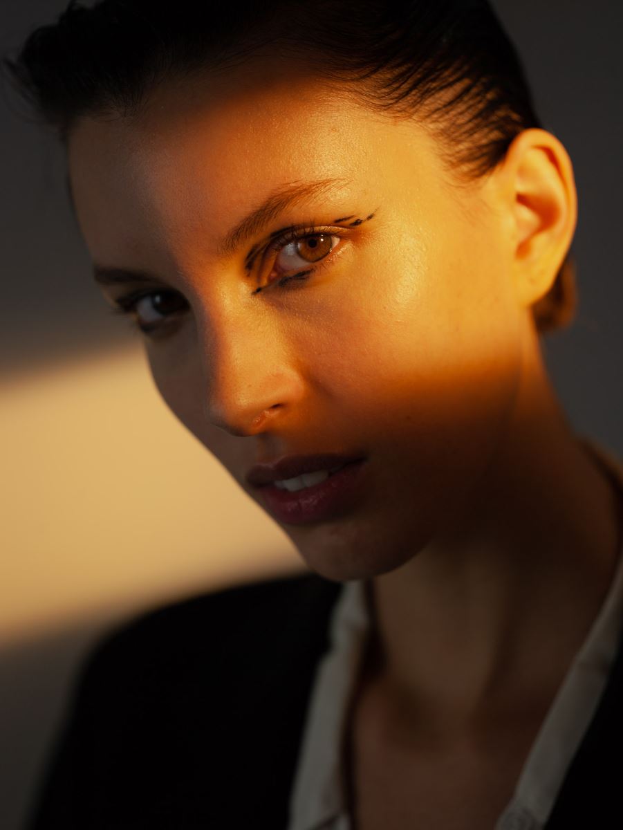 BRAVE MODELS - KATE KING