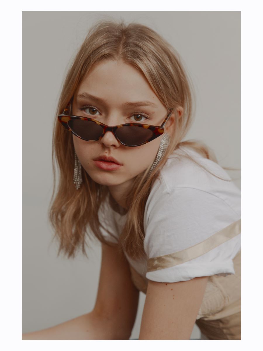 BRAVE MODELS - Manon Van Vyve