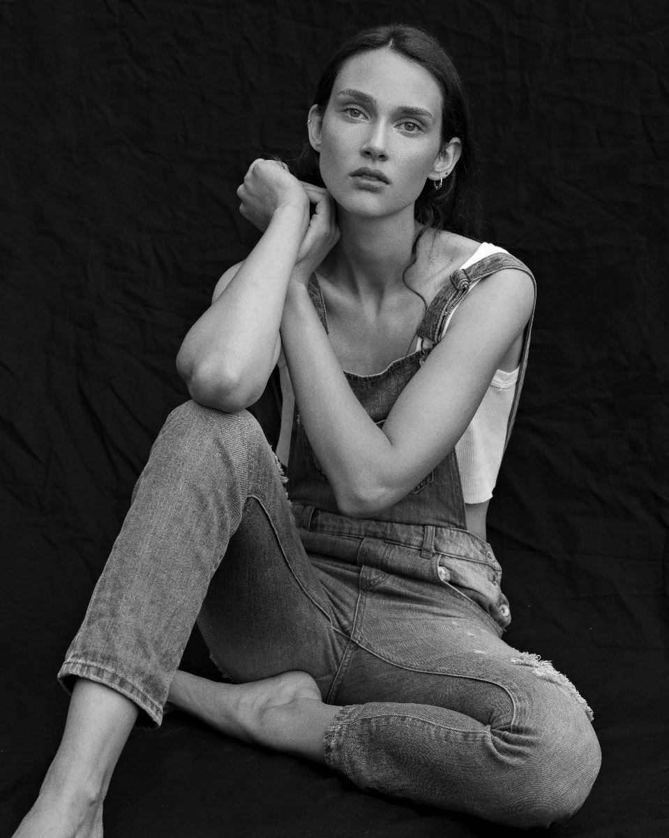 BRAVE MODELS - BEATRICE