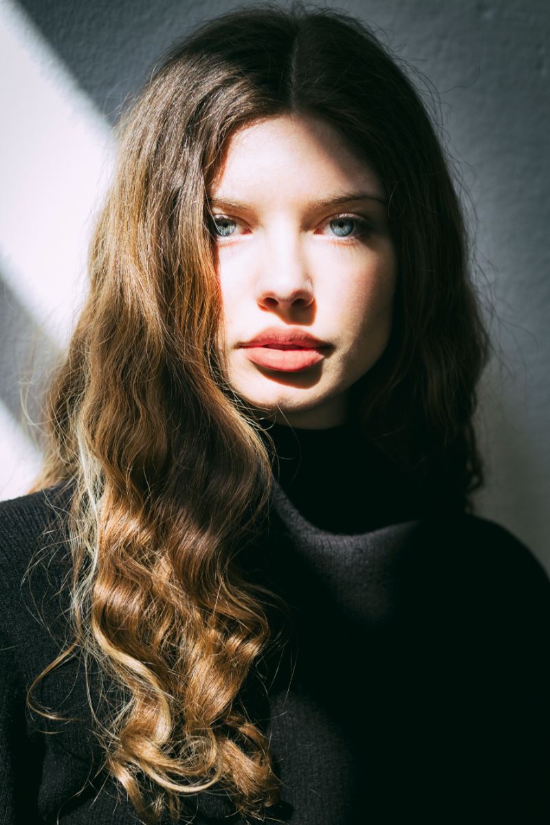 BRAVE MODELS - ANGELICA LEVA