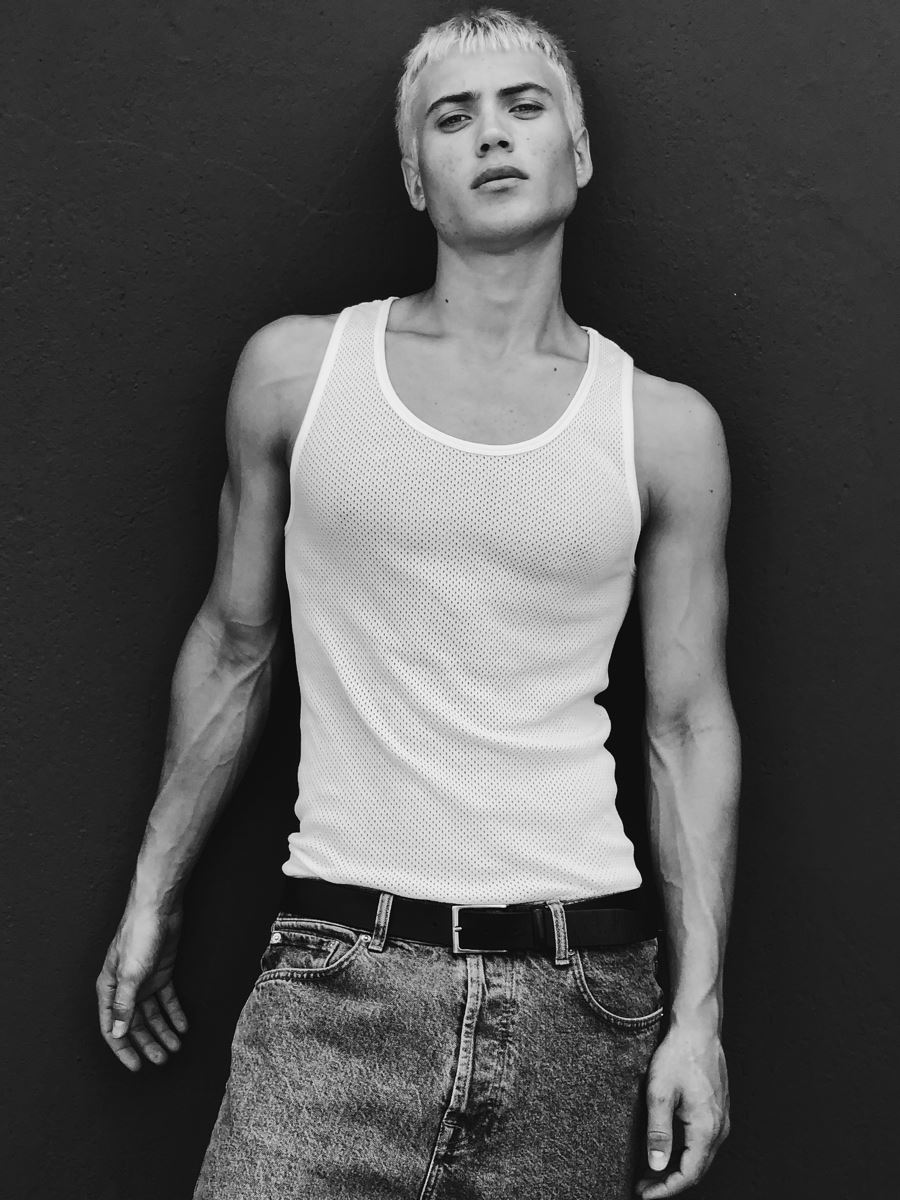 BRAVE MODELS - DORIAN