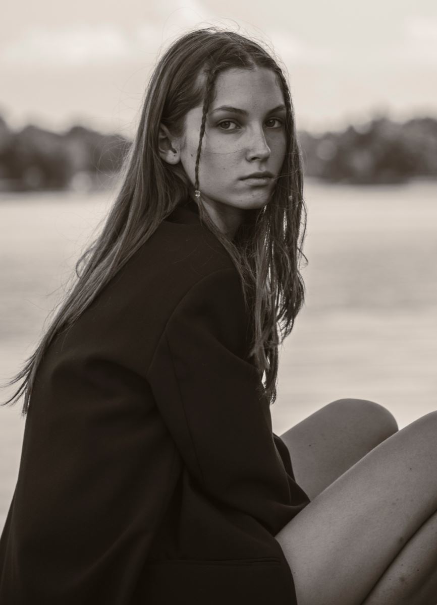 BRAVE MODELS - CLAUDIA CAMPANA