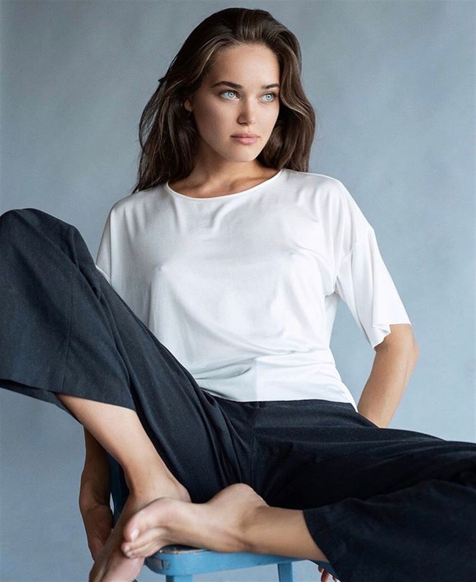 BRAVE MODELS - AURIKA POPOVA