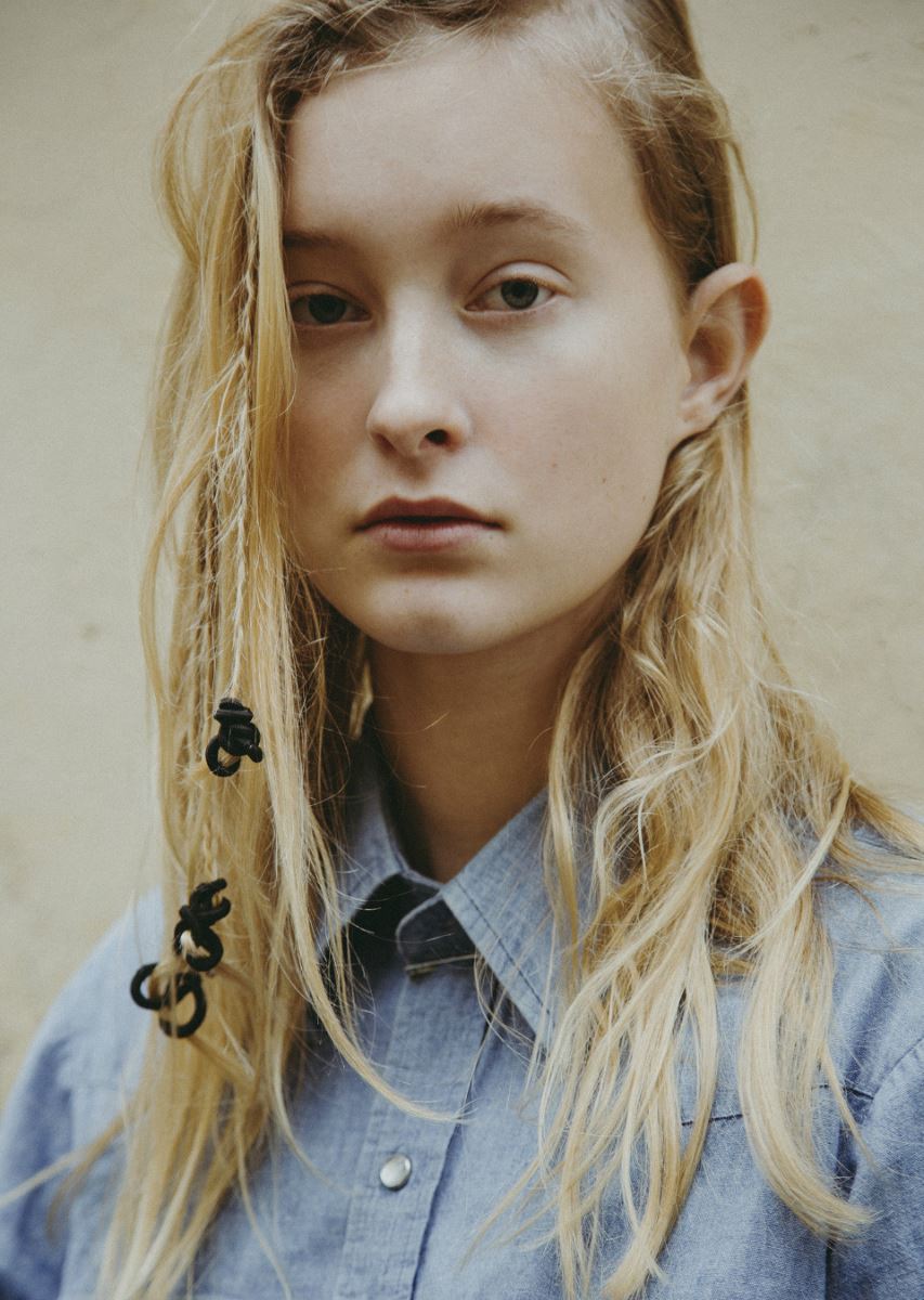 BRAVE MODELS - ELLEN VAN VEELEN